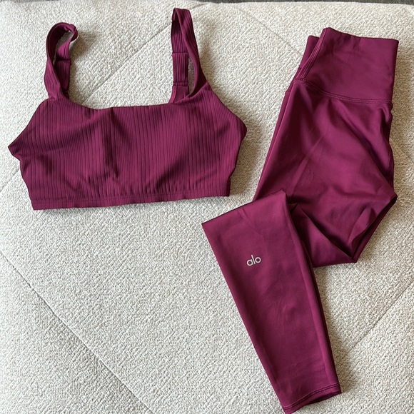 ALO Yoga | Pants & Jumpsuits | Alo Yoga Burgundy Sports Bra And ...